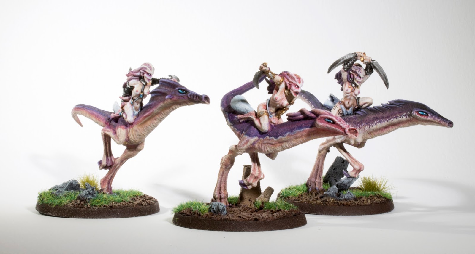Mengel Miniatures: GALLERY: The Cult of Slaanesh by Elfhead