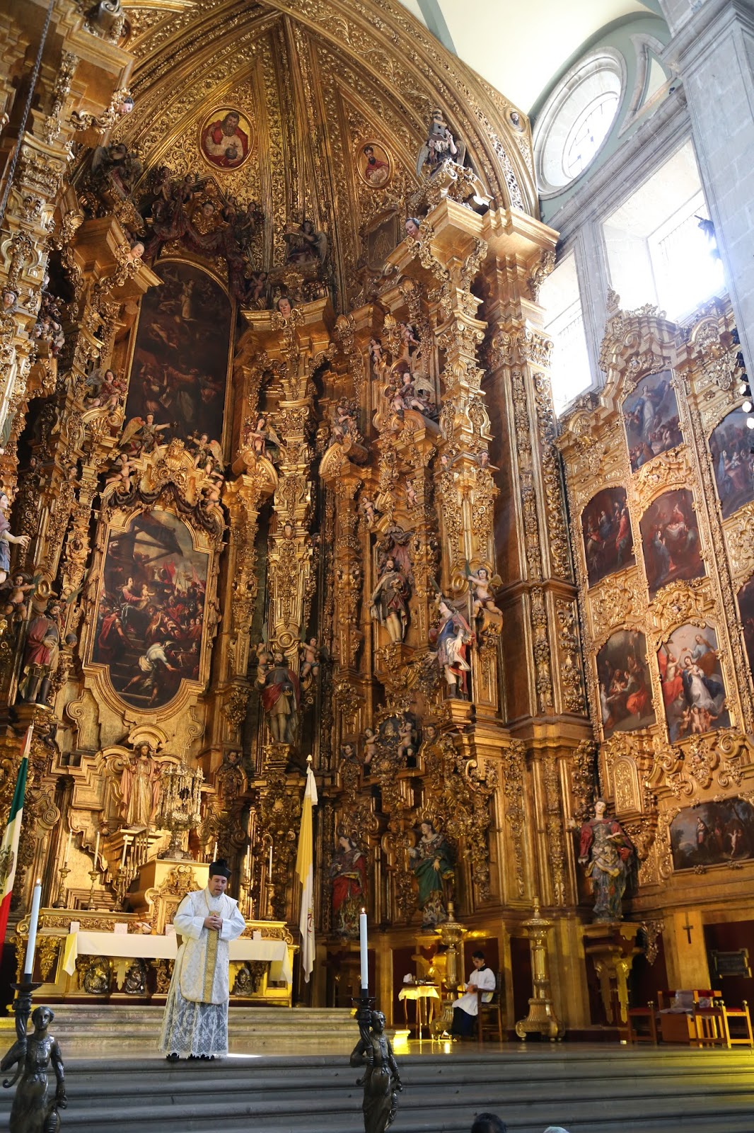 Orbis Catholicus Secundus: Mexico City's Altar of the Kings: Splendor ...