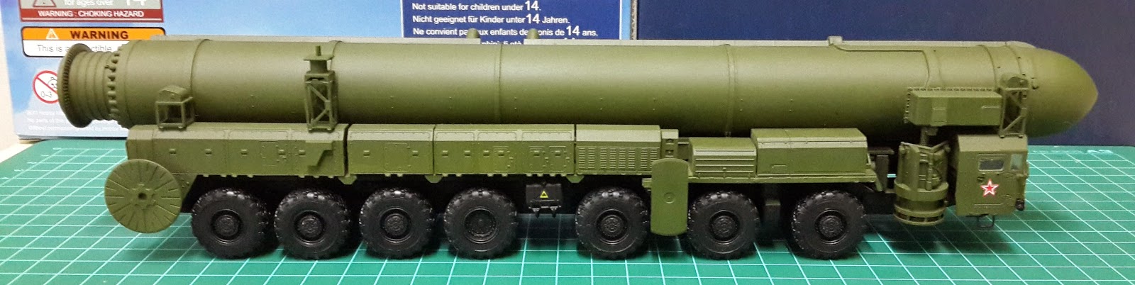 MOHAFOTH: Zvezda 1/72 RT-2PM "TOPOL", SS-25 "SICKLE"
