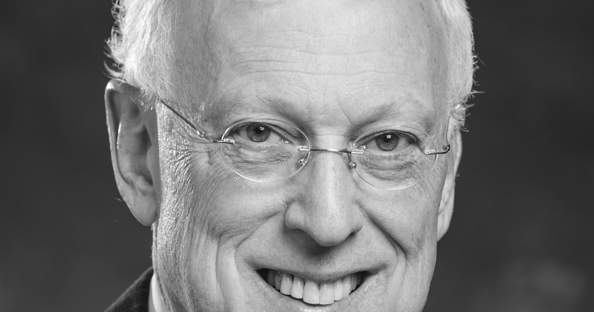 Teori Kecerdasan Robert Jeffrey Sternberg ~ Silver Document