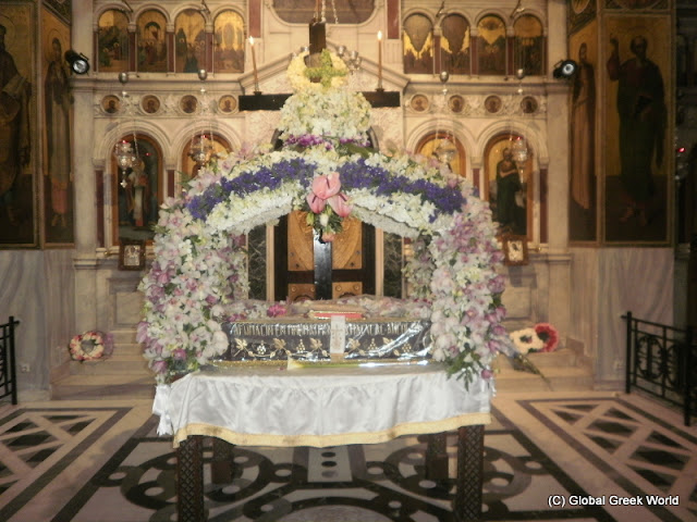 Global Greek World: Good Friday: The Beauty and Majesty of The Epitaphio