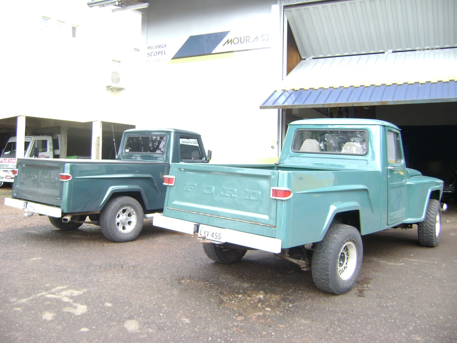 JEFSON SCOPEL: Pick-up Jeep Willys Ford F-75