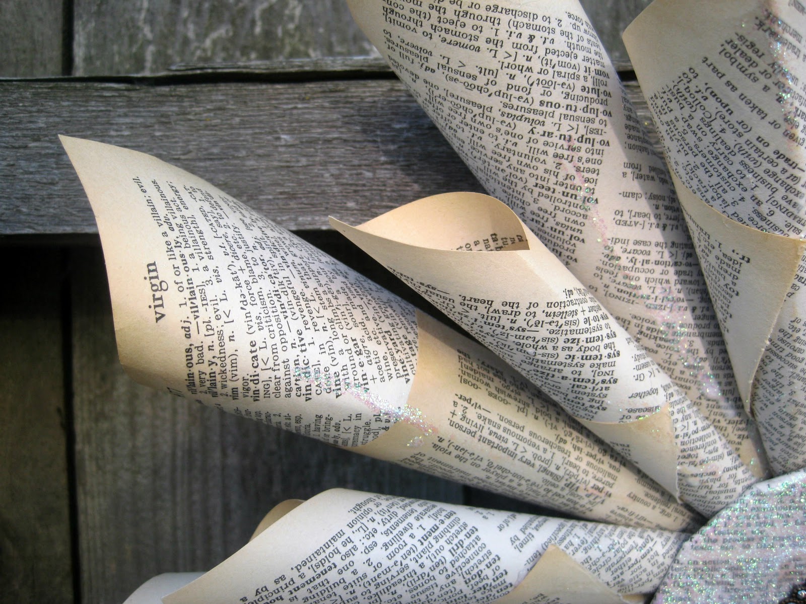 april's craft nest: book page tree topper