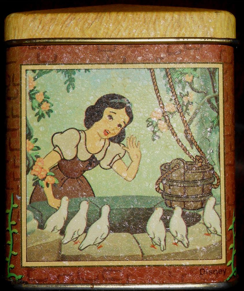 Filmic Light - Snow White Archive: Snow White "Cottage" Tin Made in England