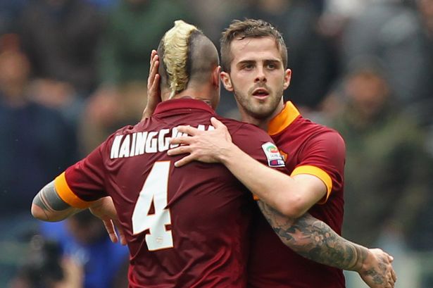 Radja Nainggolan AS Roma | AS ROMA FC WALLPAPER