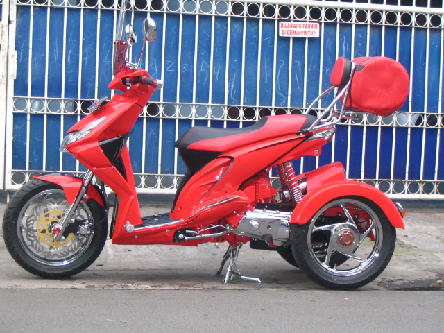 Doctor Matic Klinik Spesialis Motor Matic: HONDA BEAT roda tiga MIDDLE ...