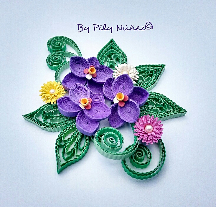 Diseños florales en filigrana - Floral designs in quilling (by Pily Núñez)