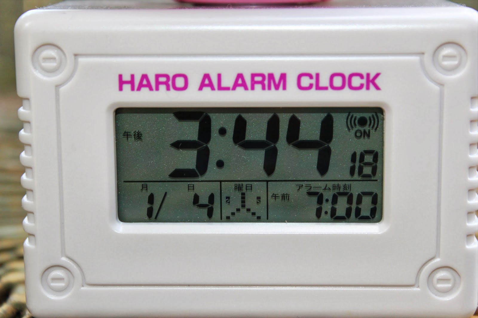 Figures.Japan: Haro Alarm Clock - Mr. Pink - Gundam Seed - Lacus Clyne