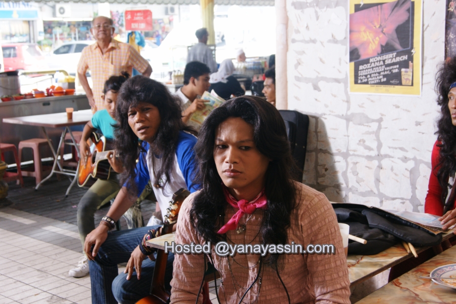 Sinopsis & Trailer Filem Rock Oo | Rimba Bara | Yana Yassin