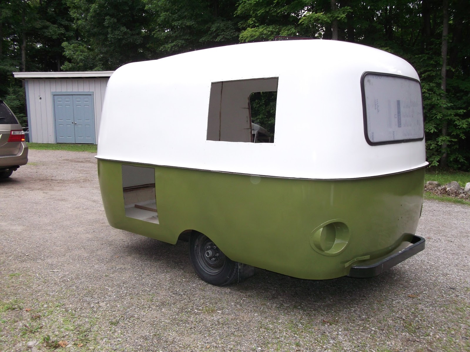 72 Boler Restoration: Back From the Paint Shop
