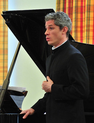 BARIHUNKS ®: Cleveland gushes over Edwin Crossley-Mercer