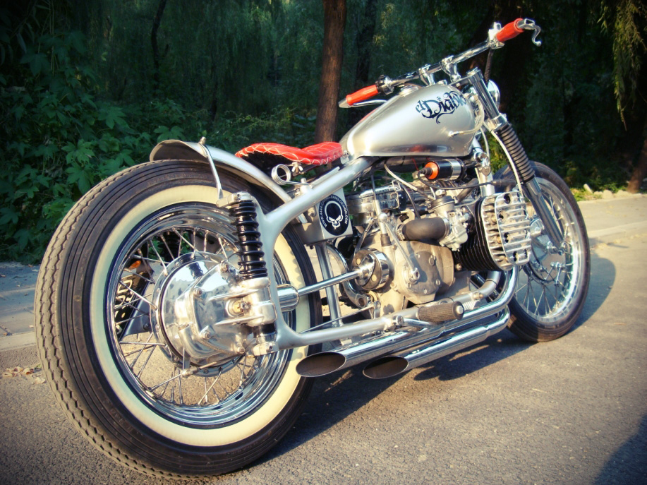 :: free the wheels ::: CJ750 Bobber