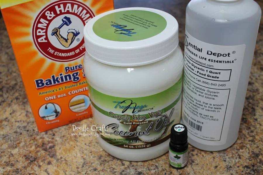 Homemade Teeth Whitening Toothpaste!