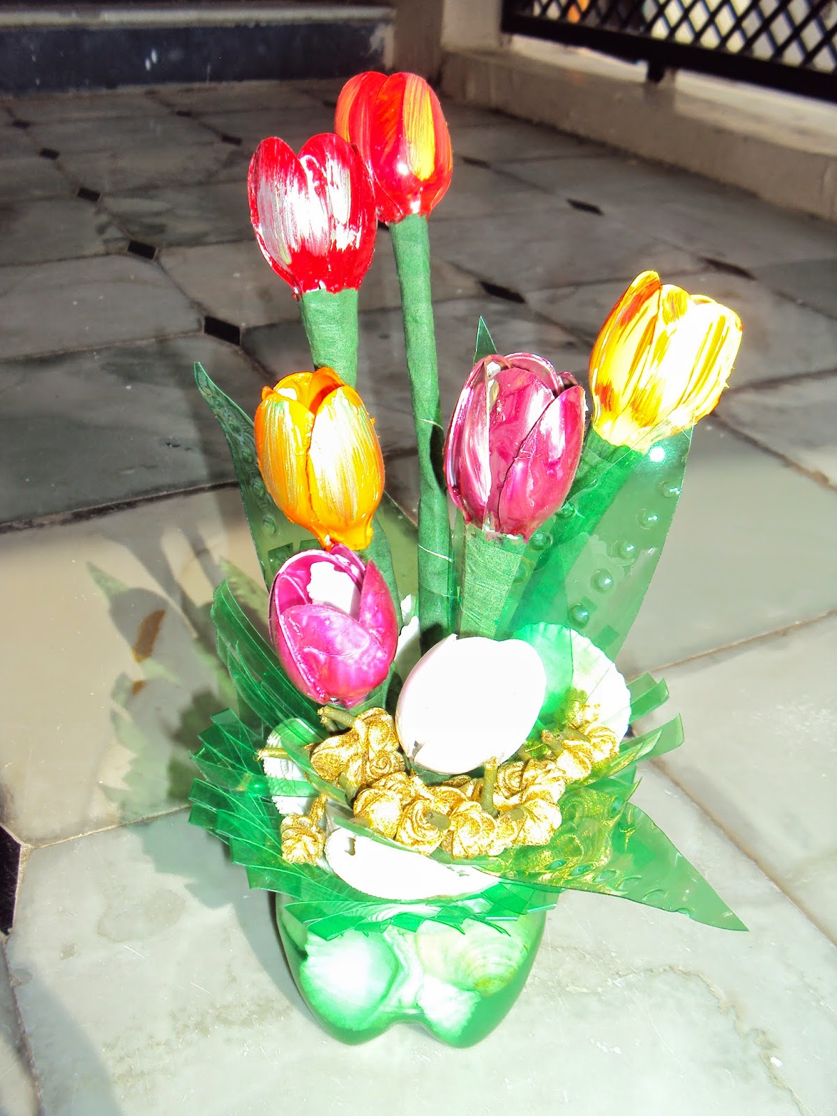 plastic spoon tulip flowers | SSARTSCRAFTS