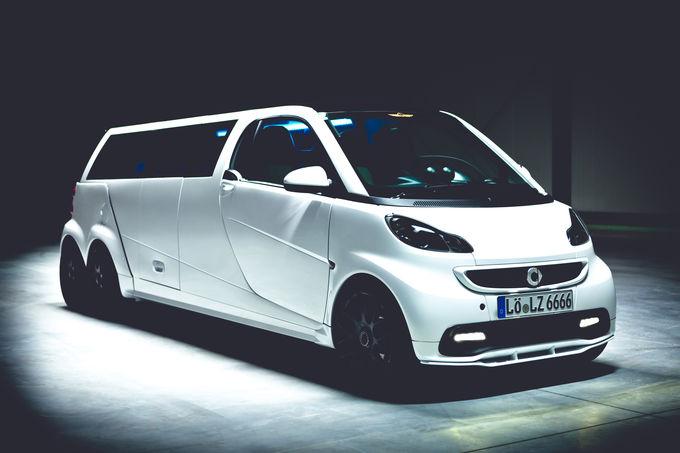 Garage Car: Six-wheeled Smart ForTwo MadeForSix by Limouzine 2016 video ...