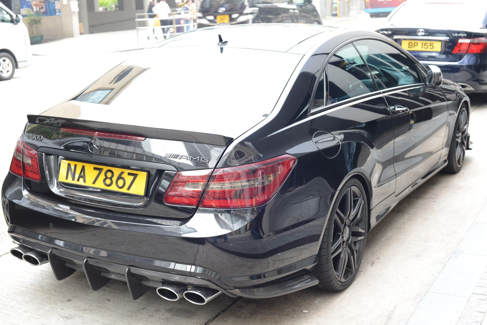 Anset2000 Blog: Hong Kong. Nice Mercedes E500 AMG Coupè. Seen in Central