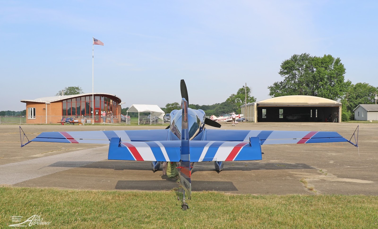 The Aero Experience: Precision Aerobatics Make the Grade at the Salem ...