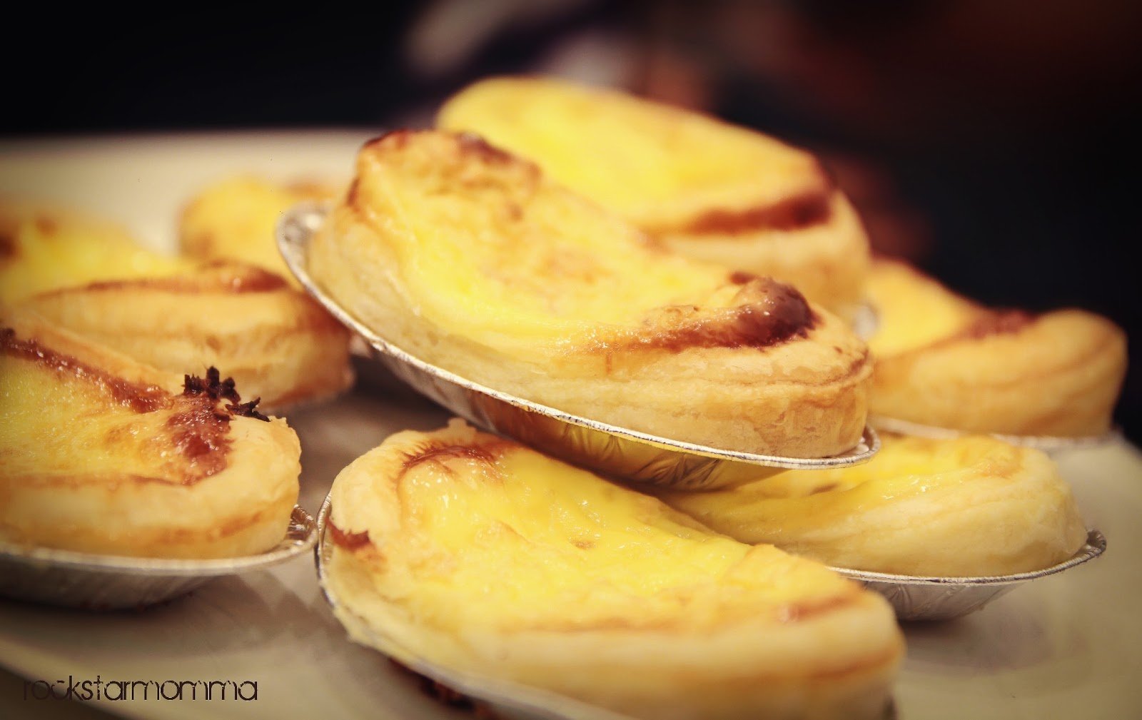 BreadTalk Unveils New Breed of Bread at the Opening of its SM Aura ...