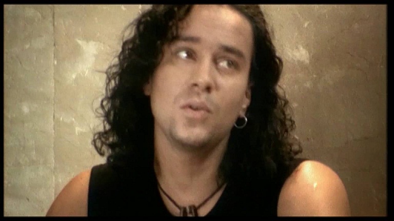 Terjemahan Lirik Lagu Only Love ~ Trademark | Naviri Magazine