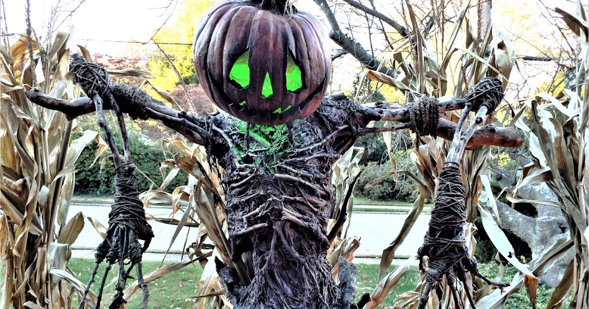 PUMPKINROT.COM: The Blog: Scarecrow