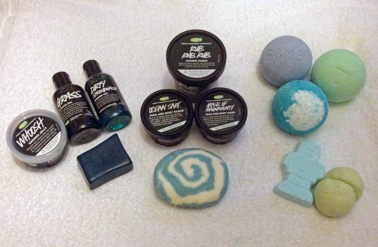 The Powderpuff Room: Lush For Men!