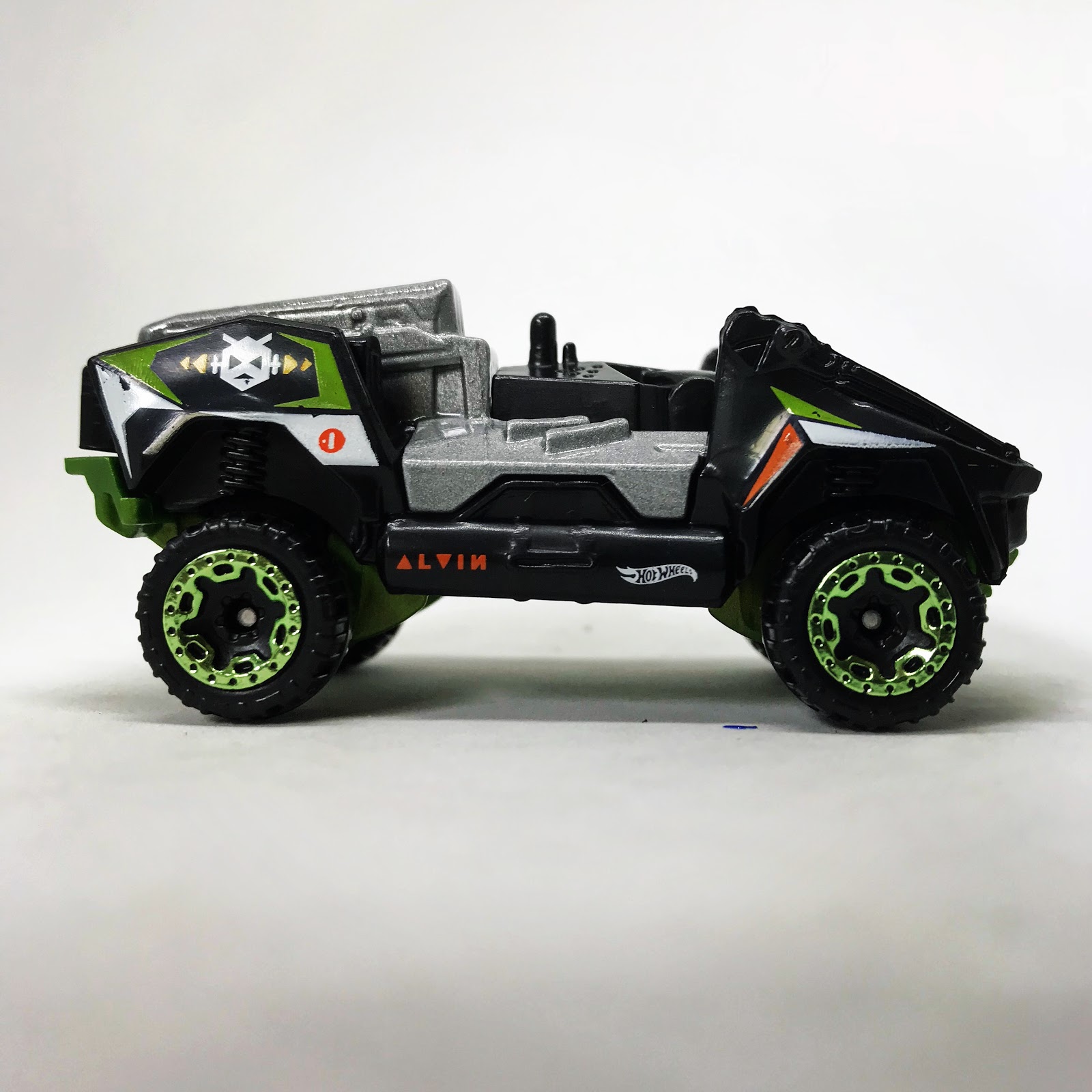 JULIAN'S HOT WHEELS BLOG: Bot Wheels (New for 2018! - HW Robots)