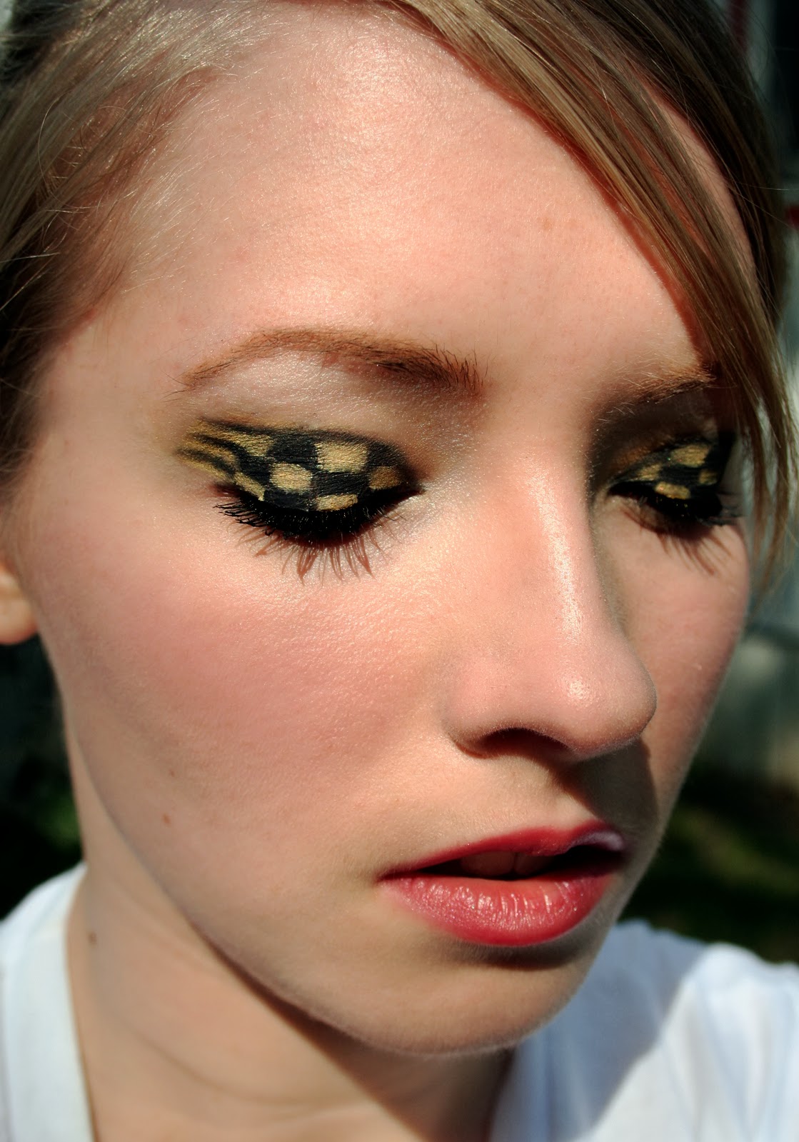 Kt the Little Lady: Makeup inspiration: A blast from the past