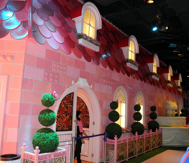 milkfrost's world: Sanrio Hello Kitty Town & The Little Big Park