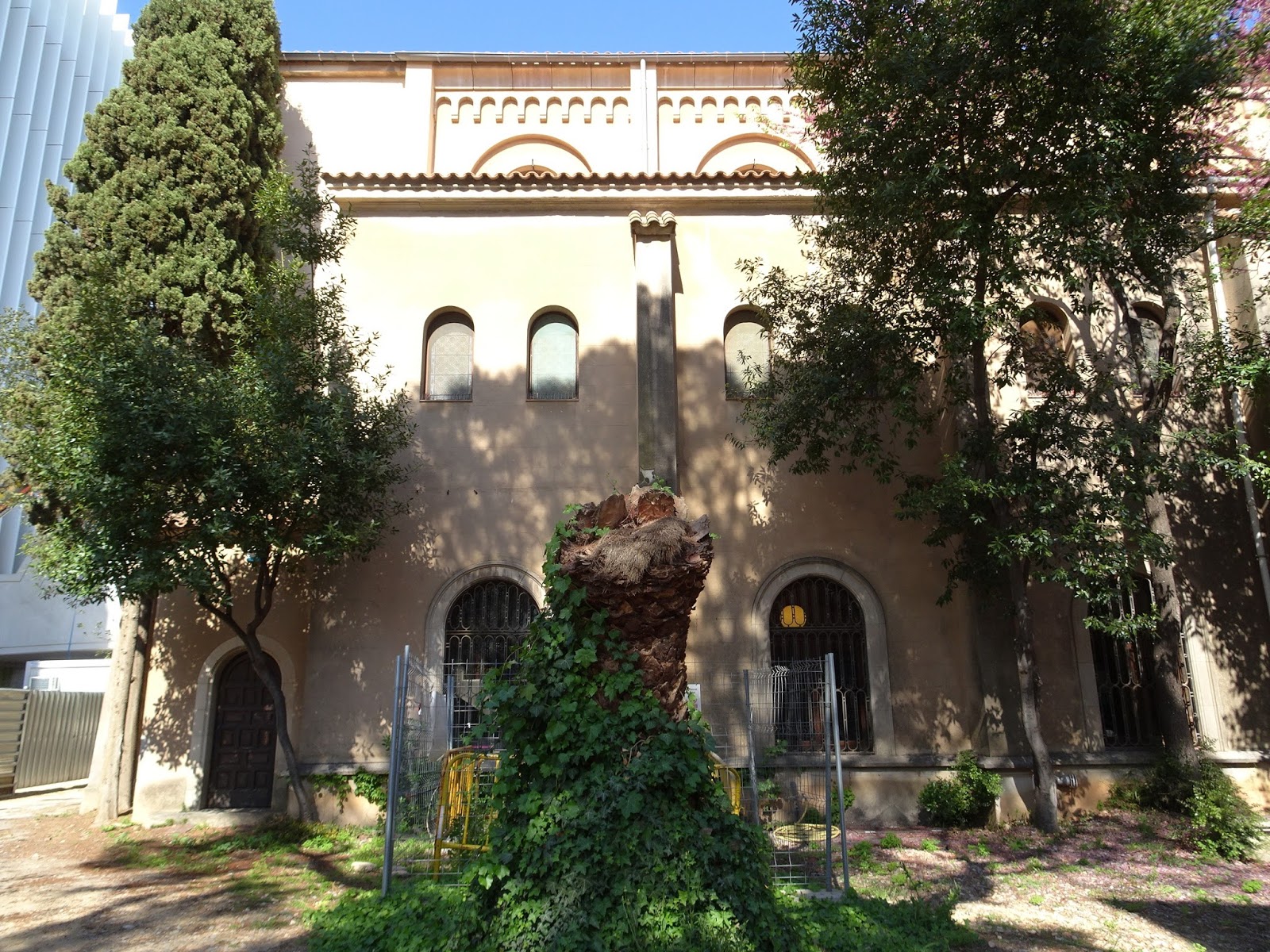 Redescubriendo Barcelona y más allá: 07/04/2017 Torre Girona