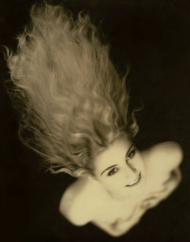 30 Vintage Portrait Photos of Tragic Beauty Jeanette Loff, the ...