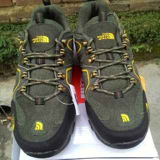 Sepatu Outdoor The North Face Original Vietnam [TNF-002] | Omsepatu.com