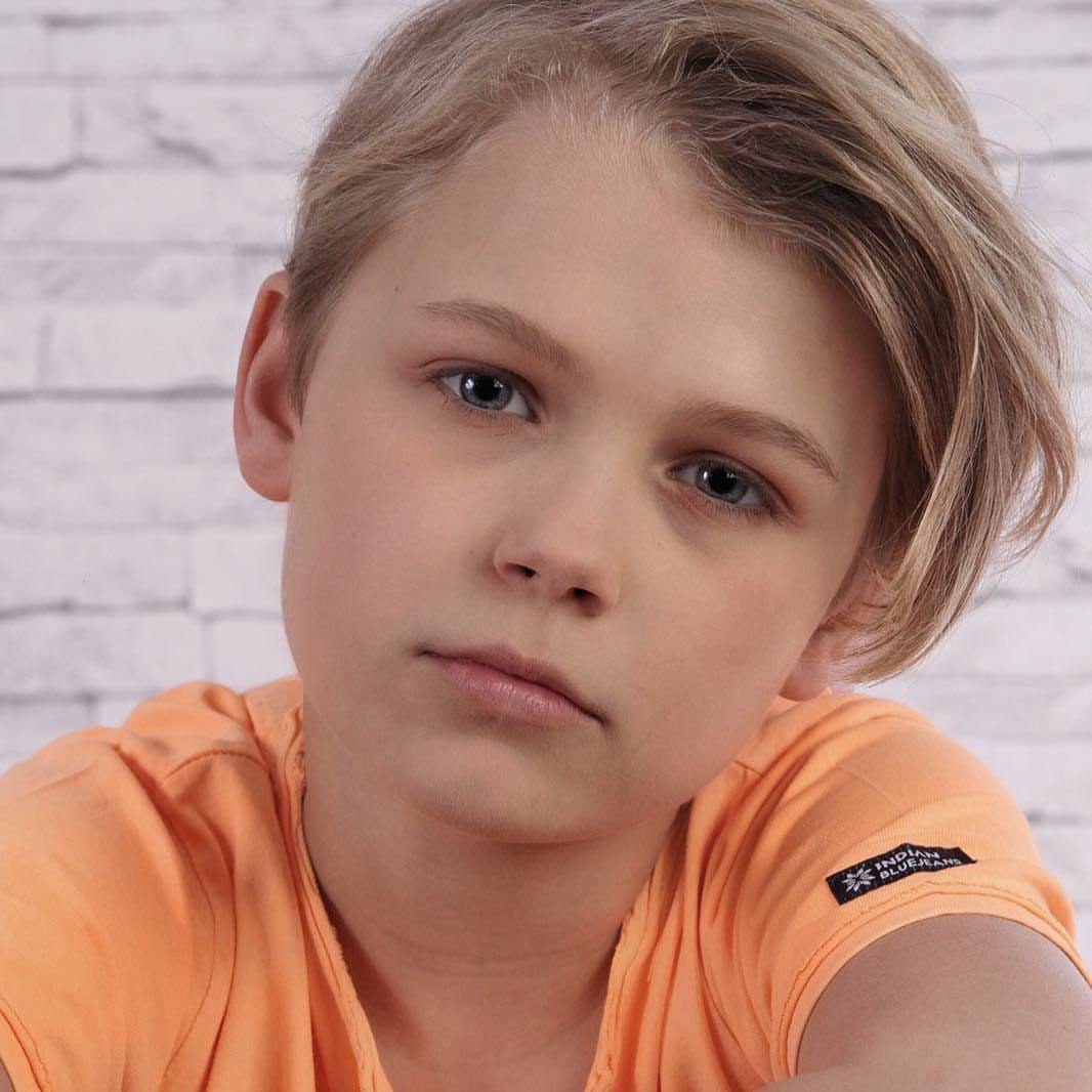 BoyRoyRose: THIMO VAN HAAREN