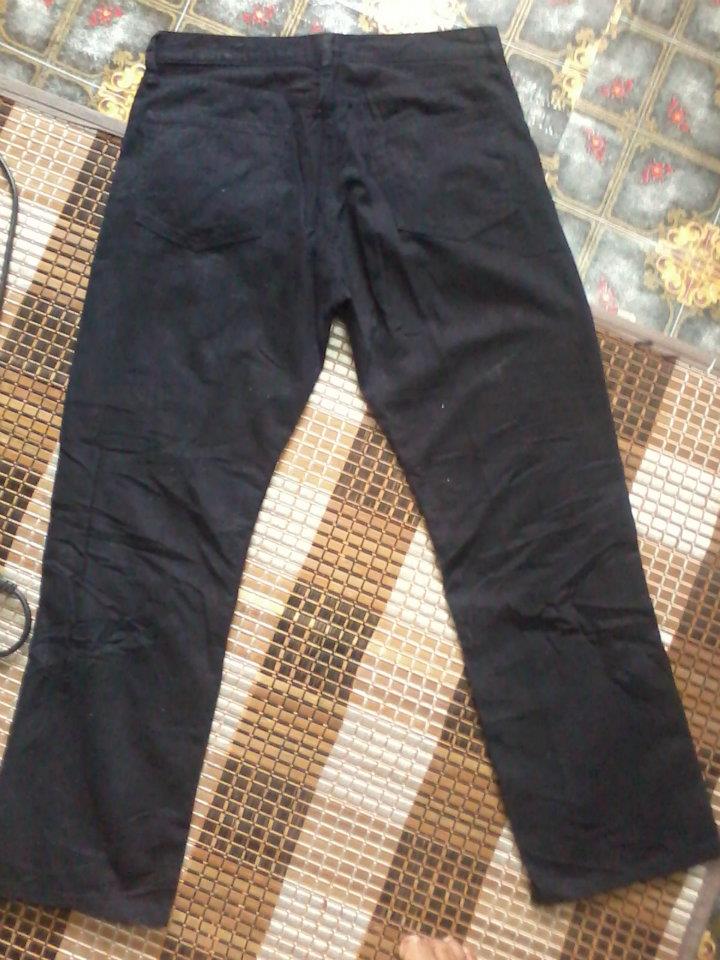 the head bundle: seluar brand uniqlo regular fit straight