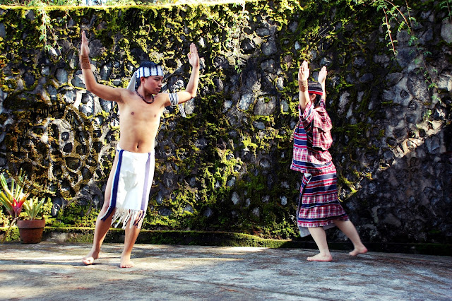 Isna Tako: How To Dance Bendian