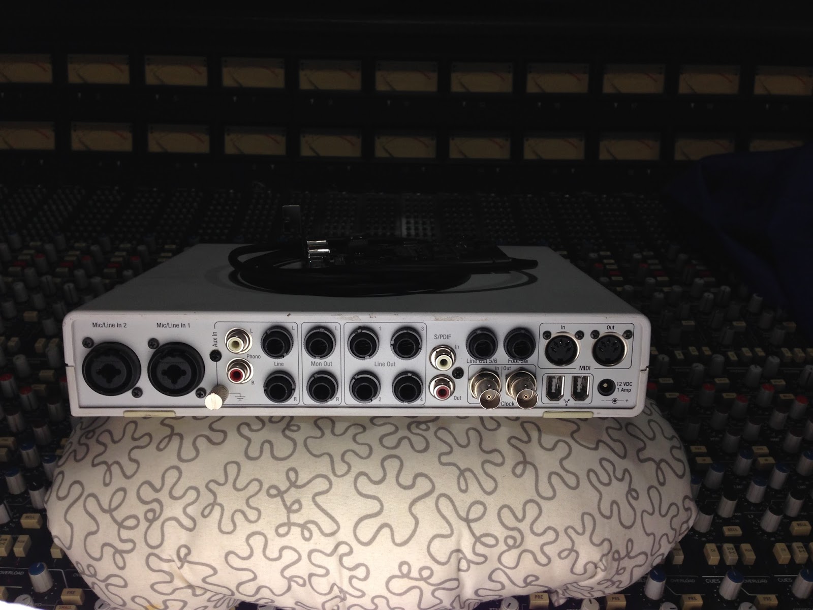 Infrequent Sound [sex.tex] technology: Avid Digidesign MBox 2 Pro ...