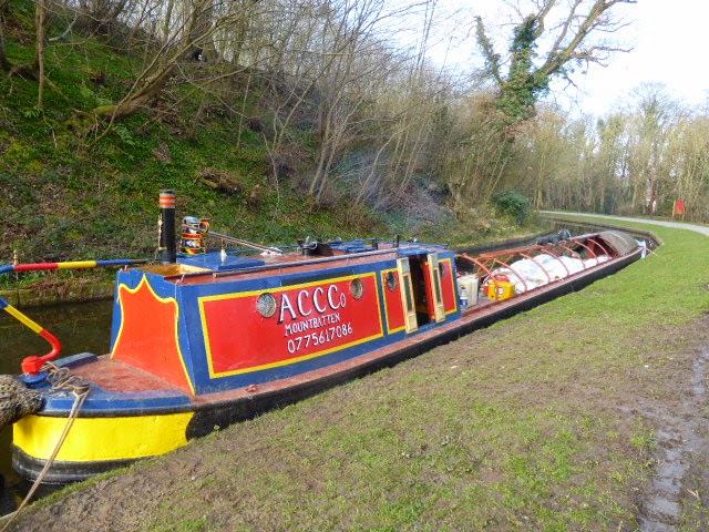 A Floating Life For Me: New coal boat on the Llangollen Canal