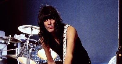 Zona Rock Dan Metal : PETE WAY