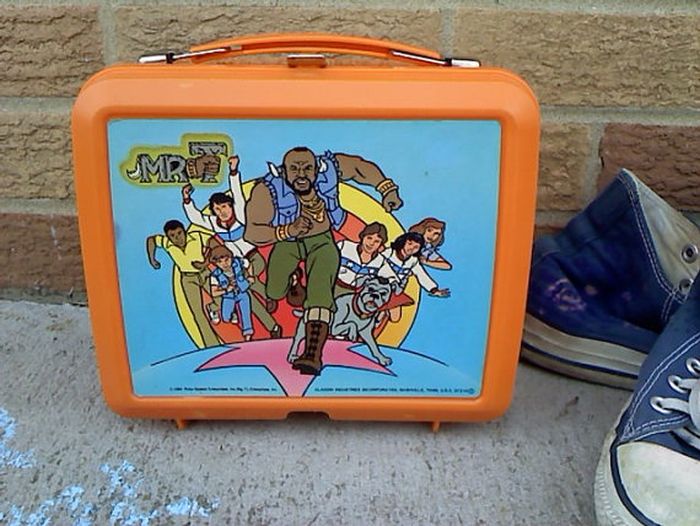 MikeLiveira's Space: Vintage Lunch Boxes