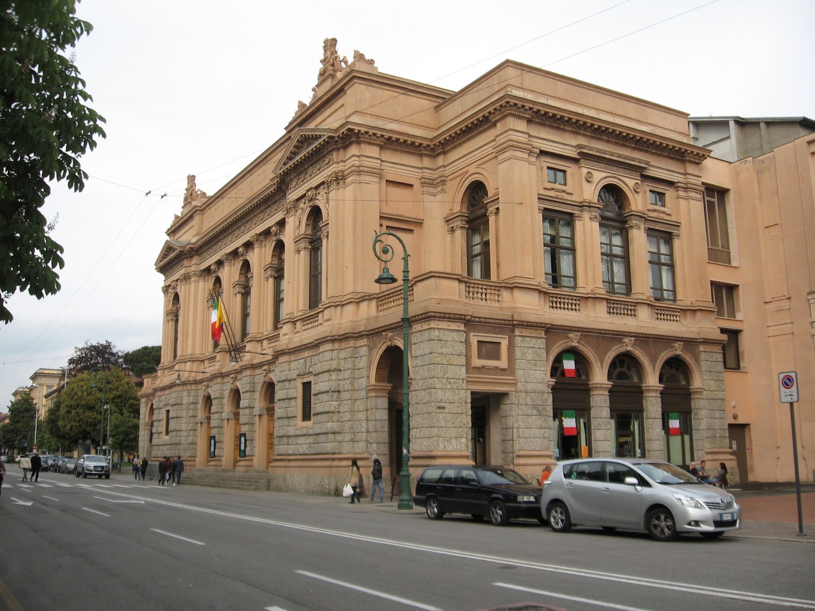 Permanent reminder of genius of Donizetti |Best of Bergamo