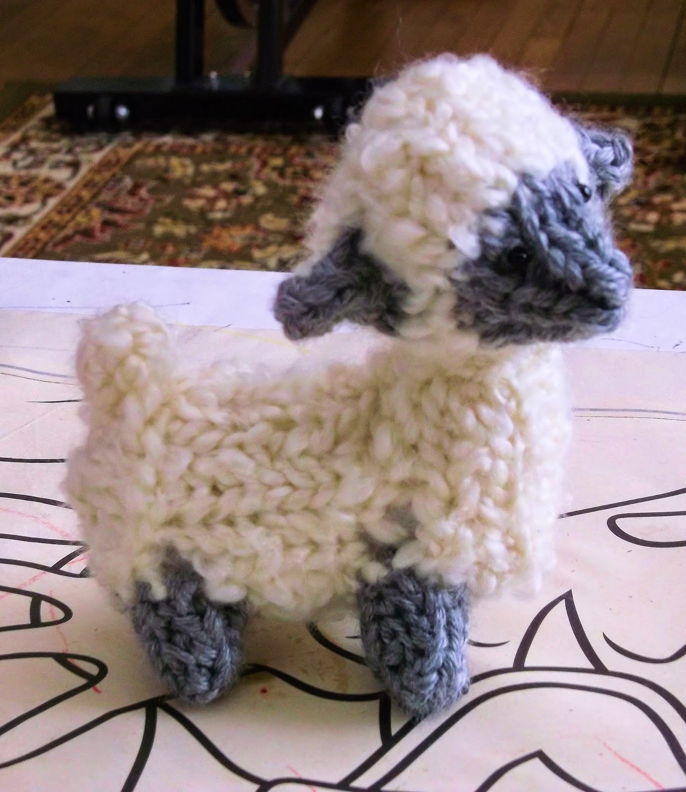 The Loom Muse : Loom Knit Animal Scarf from Existing Patterns