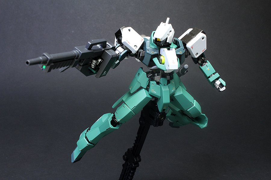 Custom Build: HG 1/144 Graze Custom