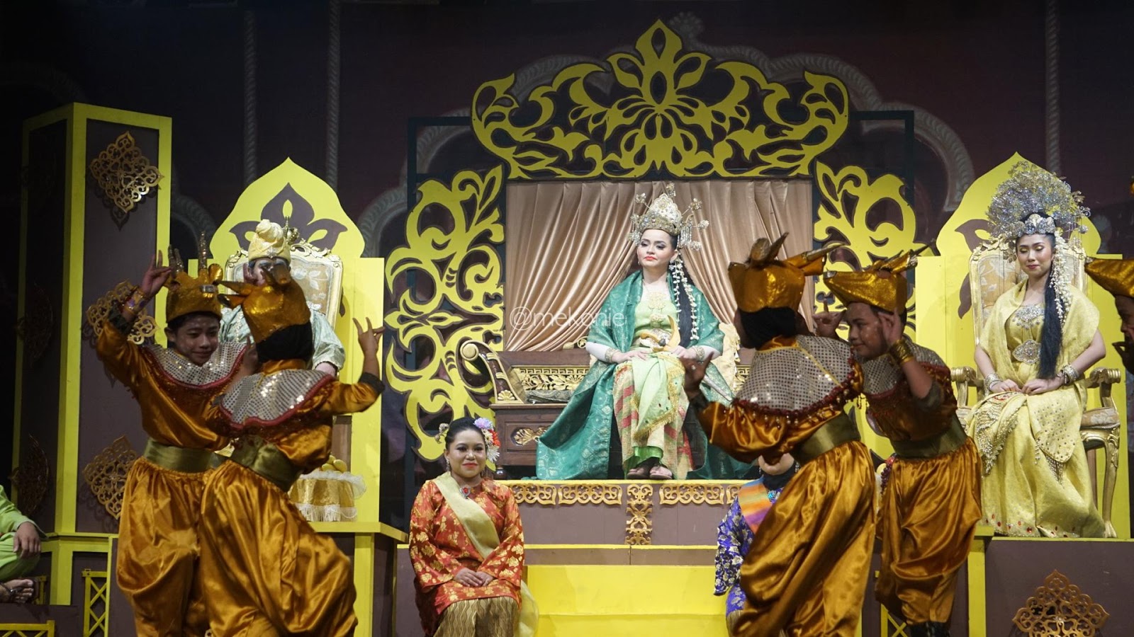 PEMENTASAN SEMARAK BANGSAWAN 2018 : BANGSAWAN PUTERI SAADONG - Mek Onie