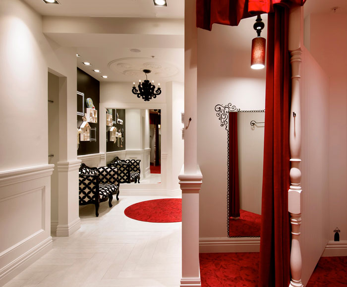 Chic and Elegant Retail Design