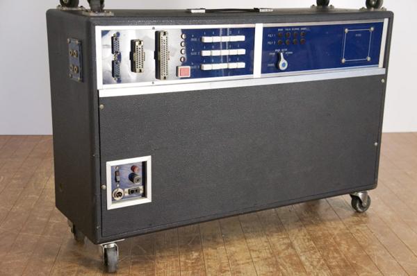 MATRIXSYNTH: Six KORG UNIVOX Mini-KORG 700s in Custom Rack Enclosure