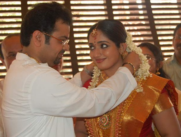 Kavya Madhavan Wedding Pictures | CelebritiesCouples
