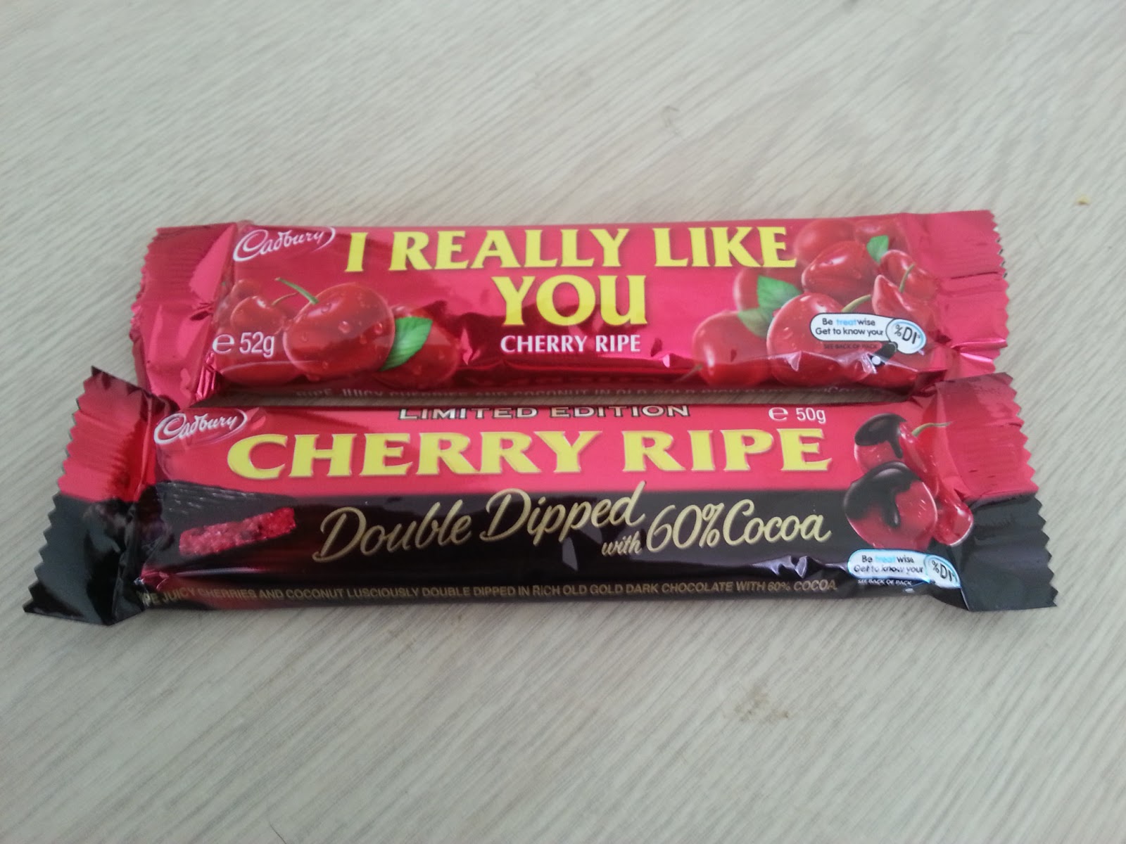 Junk Food Journal: Cherry Ripe Double Dipped with 60% Cocoa