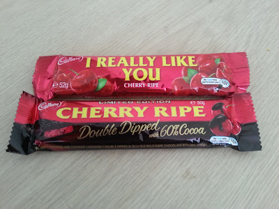Junk Food Journal: Cherry Ripe Double Dipped with 60% Cocoa