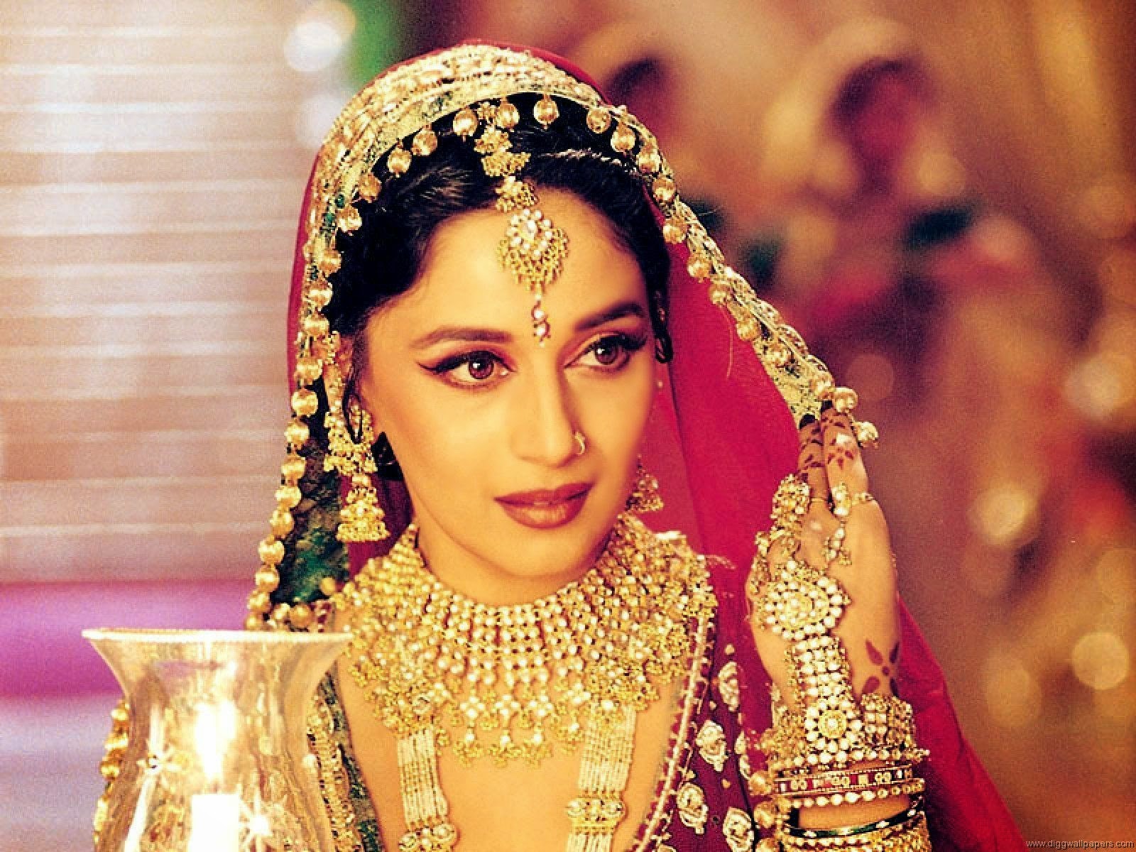 World Reviews Now!: Devdas (2002 Film)