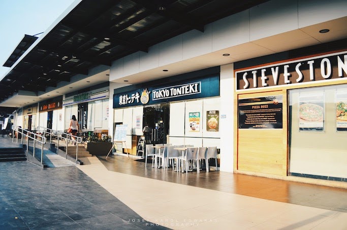 Anagon: Ayala Malls: UP Town Center