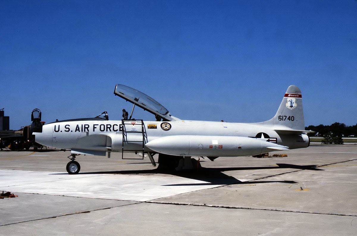 The Aero Experience: EAA AirVenture Oshkosh 2013: Lockheed Shooting ...